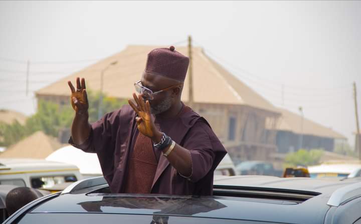 Yahyah Seriki Fecilitates With Muslims, Mourns Passing Of Justice ...